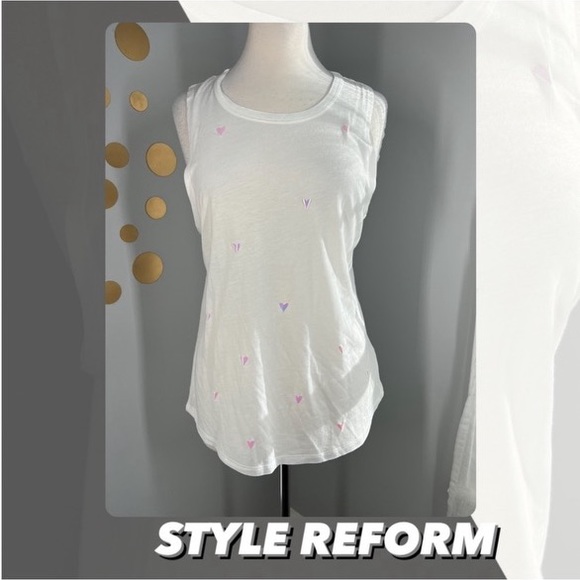 Style Reform | Tops | Nwt Style Reform Jane Featherweight Tank Top ...